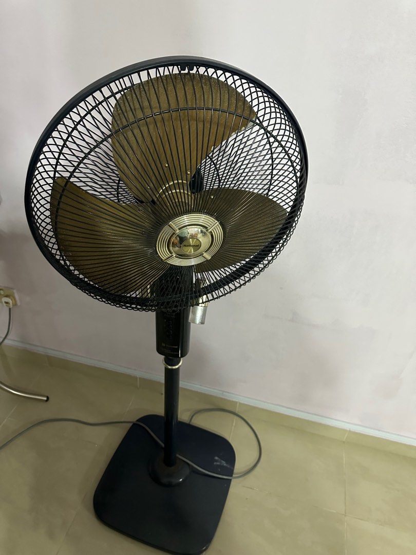 Standing Fan, TV & Home Appliances, Other Home Appliances on Carousell