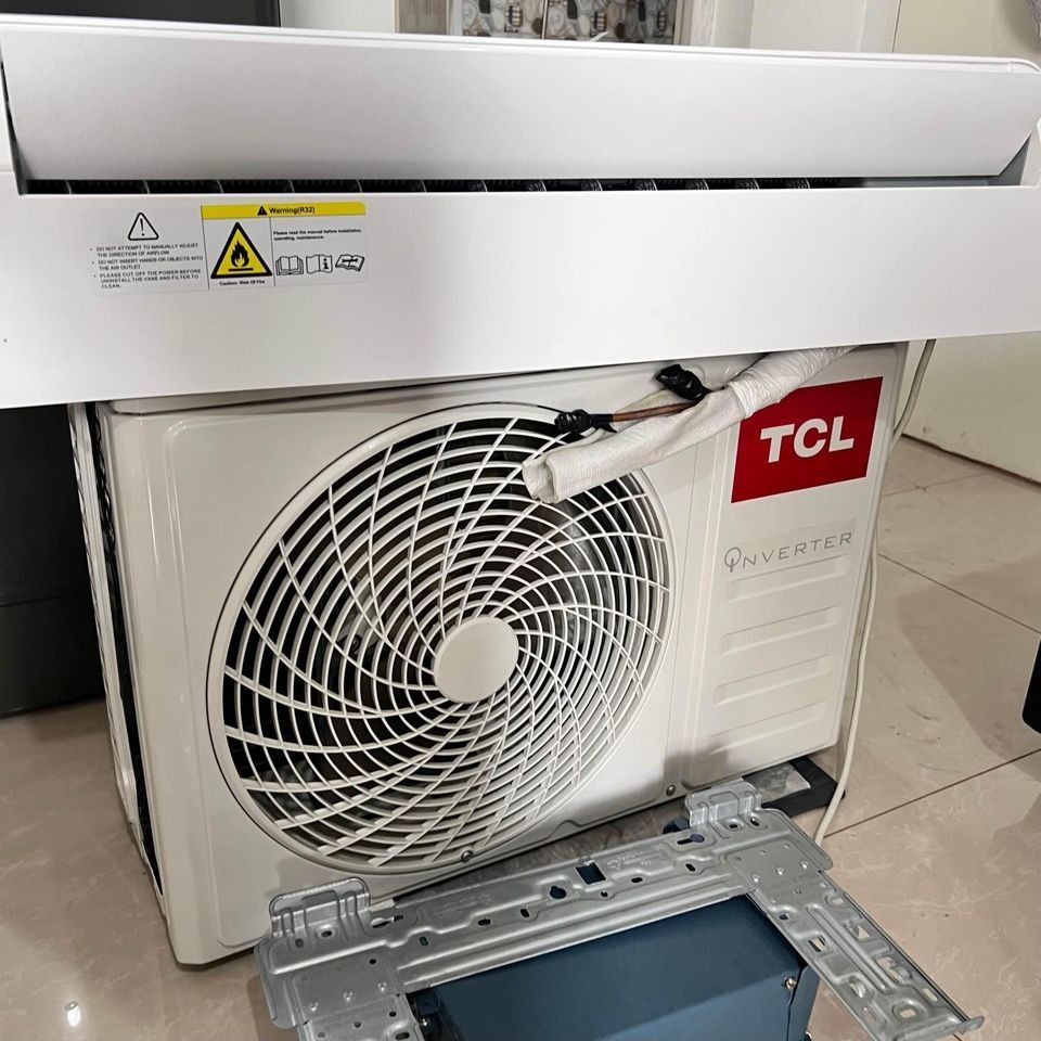 TCL SPLIT TYPE AIRCON INVERTER, TV & Home Appliances, Air Conditioning ...
