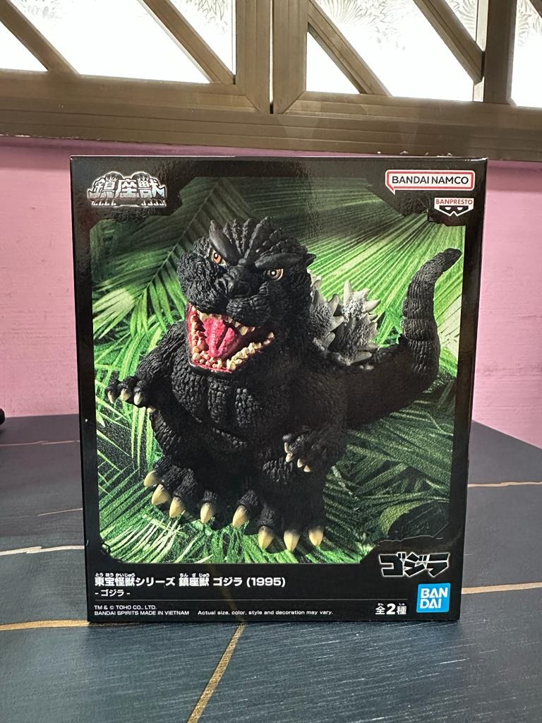 Toho Monster Series Godzilla 1995 - Godzilla, Hobbies & Toys, Toys ...