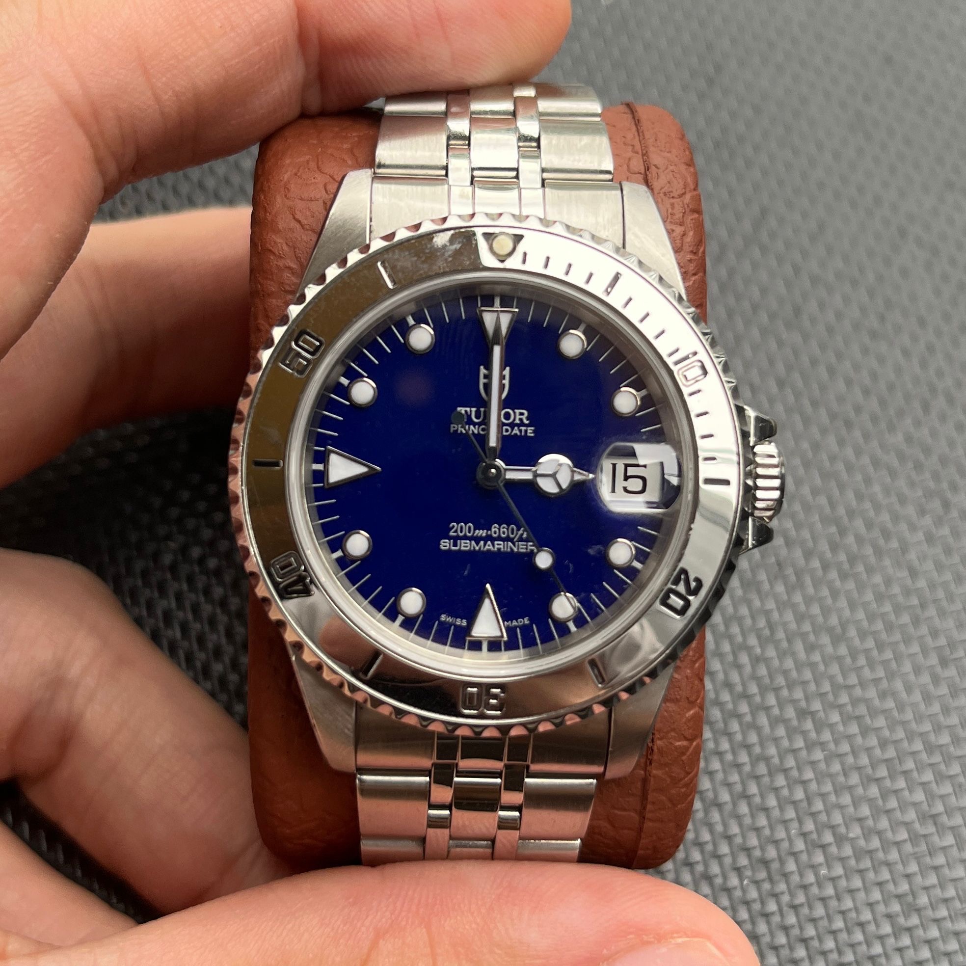 Tudor 36mm submariner 75190, Luxury, Watches on Carousell