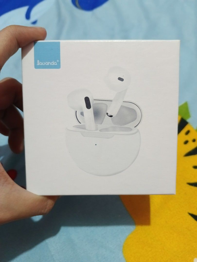 V FANS Bluetooth Earphones, Audio, Earphones on Carousell