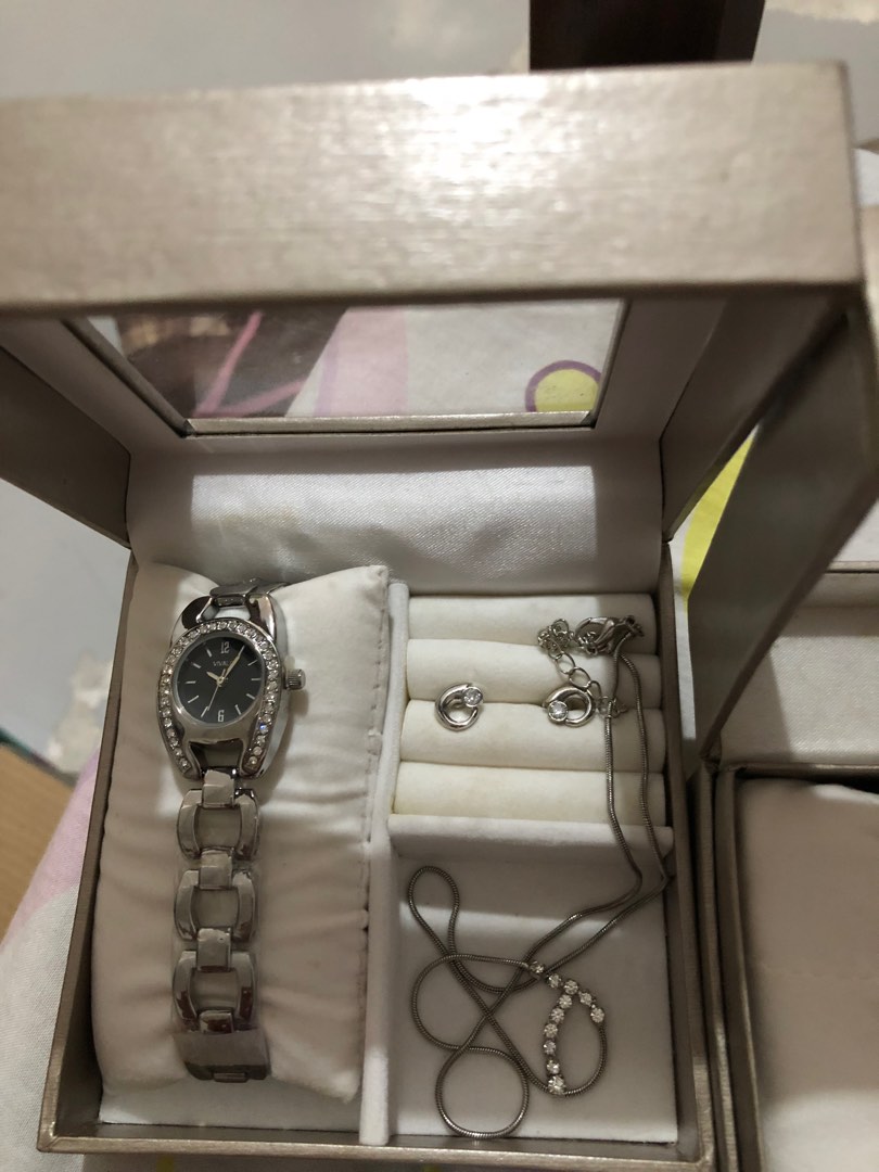 Vivaldi signature watch in Europe, Luxury, Watches on Carousell