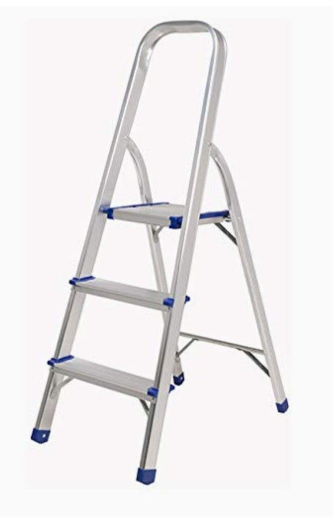 3 step aluminium ladder, Furniture & Home Living, Home Improvement ...