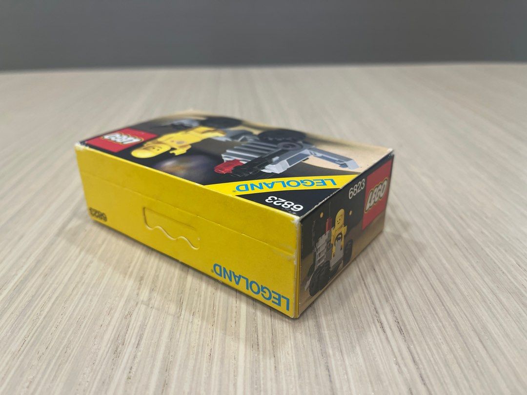 全新 LEGO Classic Space 6823 Surface Transport, 興趣及遊戲, 玩具 & 遊戲類 - Carousell
