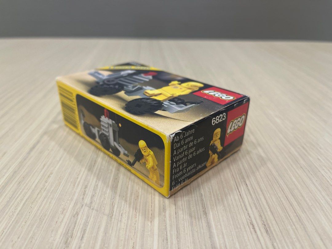 全新 LEGO Classic Space 6823 Surface Transport, 興趣及遊戲, 玩具 & 遊戲類 - Carousell