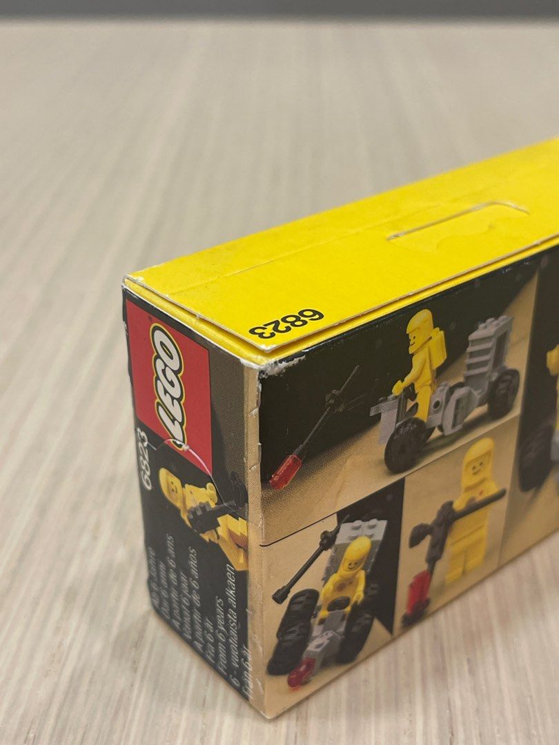 全新 LEGO Classic Space 6823 Surface Transport, 興趣及遊戲, 玩具 & 遊戲類 - Carousell
