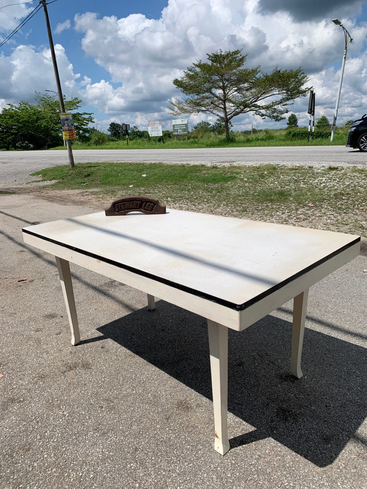 ( solid wood ) Vintage 70s dining table ( about 66 x 36 x 31 inches ...