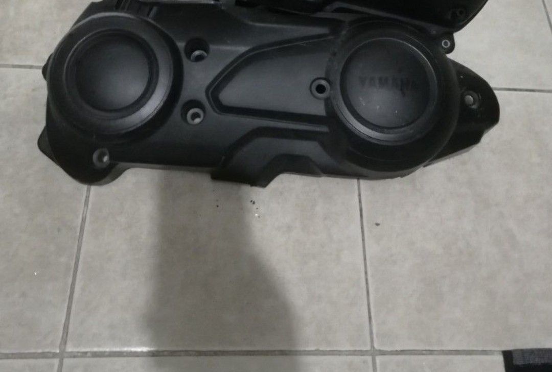 Aerox stock cvt cover, Motorcycles, Motorcycle Accessories on Carousell