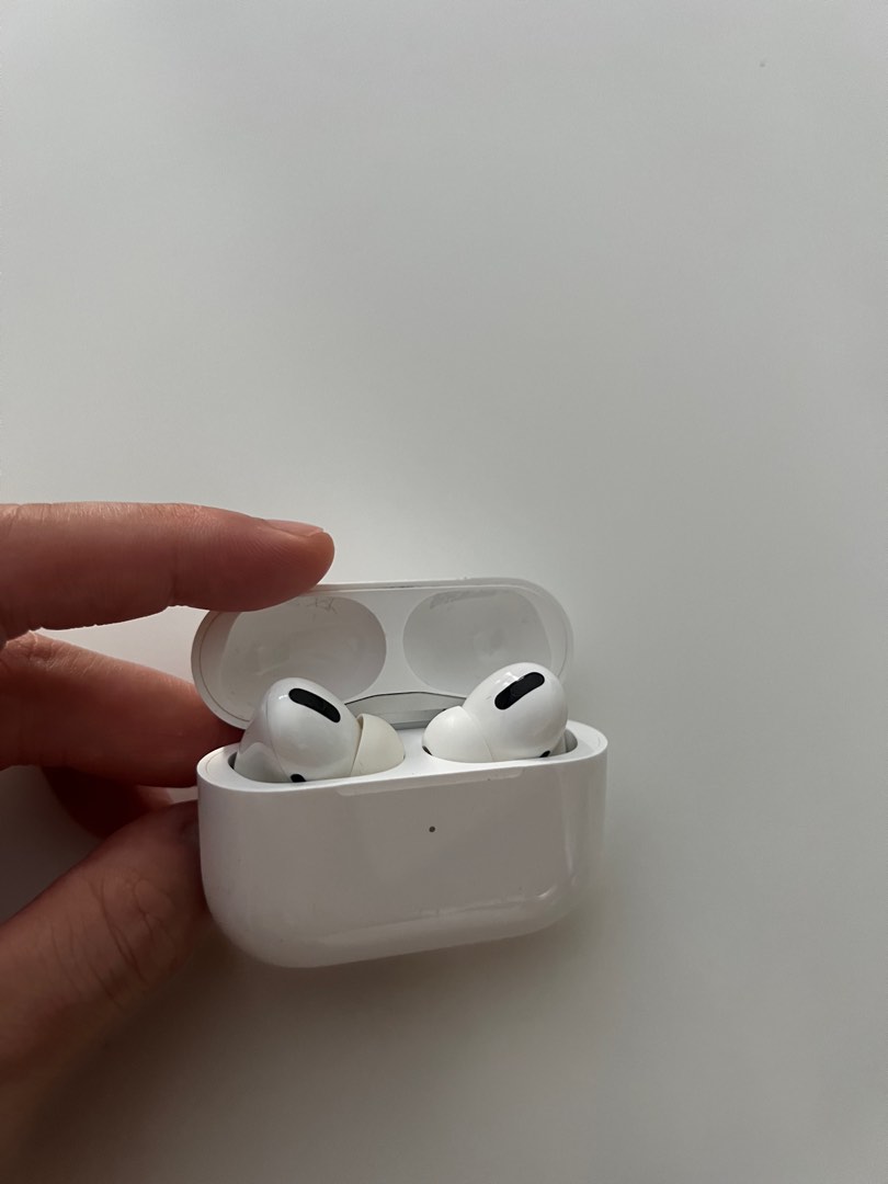 Airpods Pro Gen 1, Audio, Earphones on Carousell