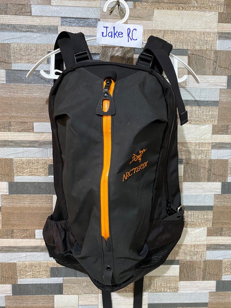 Arc’teryx Backpack, Men's Fashion, Bags, Backpacks on Carousell