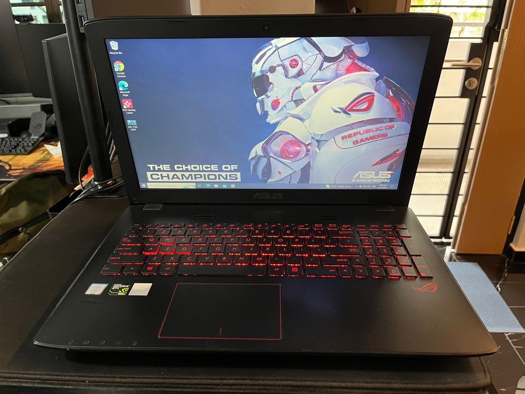 ASUS ROG 15.6" inch Gaming Laptop Processor intel i7 Storage SSD 512GB ...