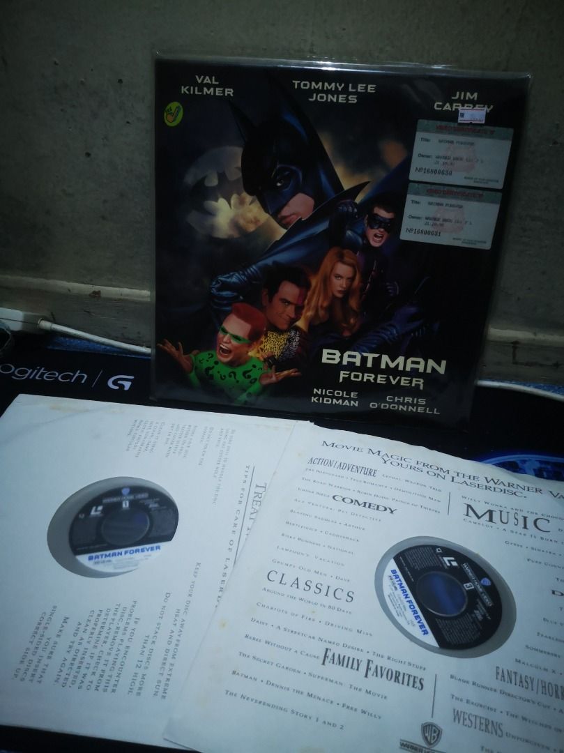 BATMAN FOREVER (LASERDISC FORMAT), Hobbies & Toys, Music & Media, CDs ...