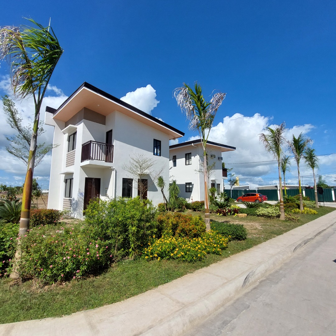 Beautiful House and Lot for sale in Cabuyao, Laguna! on Carousell