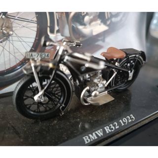 BMW R32 1923 - Scale 1:24 - Edition Atlas, Hobbies & Toys, Toys & Games ...