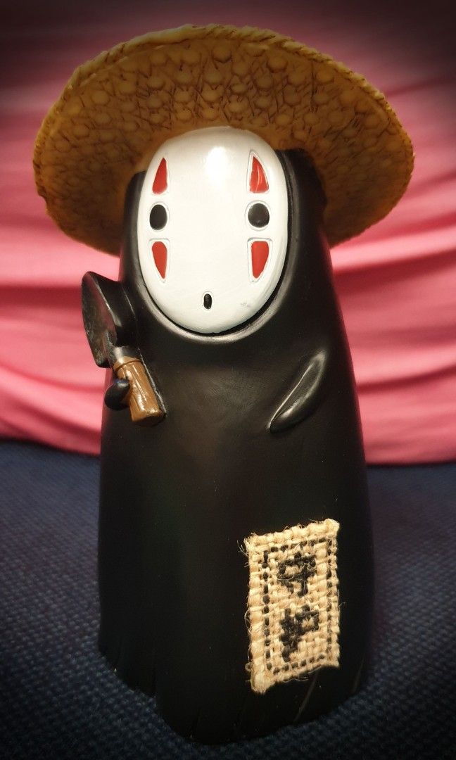 BN Spirited Away - Faceless inspired figurine, Hobbies & Toys ...