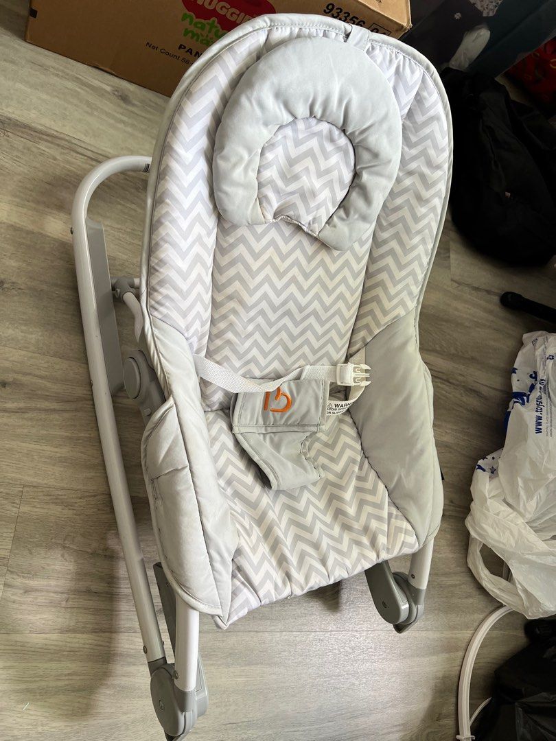 Bonbijou Baby Rocker, Babies & Kids, Infant Playtime on Carousell