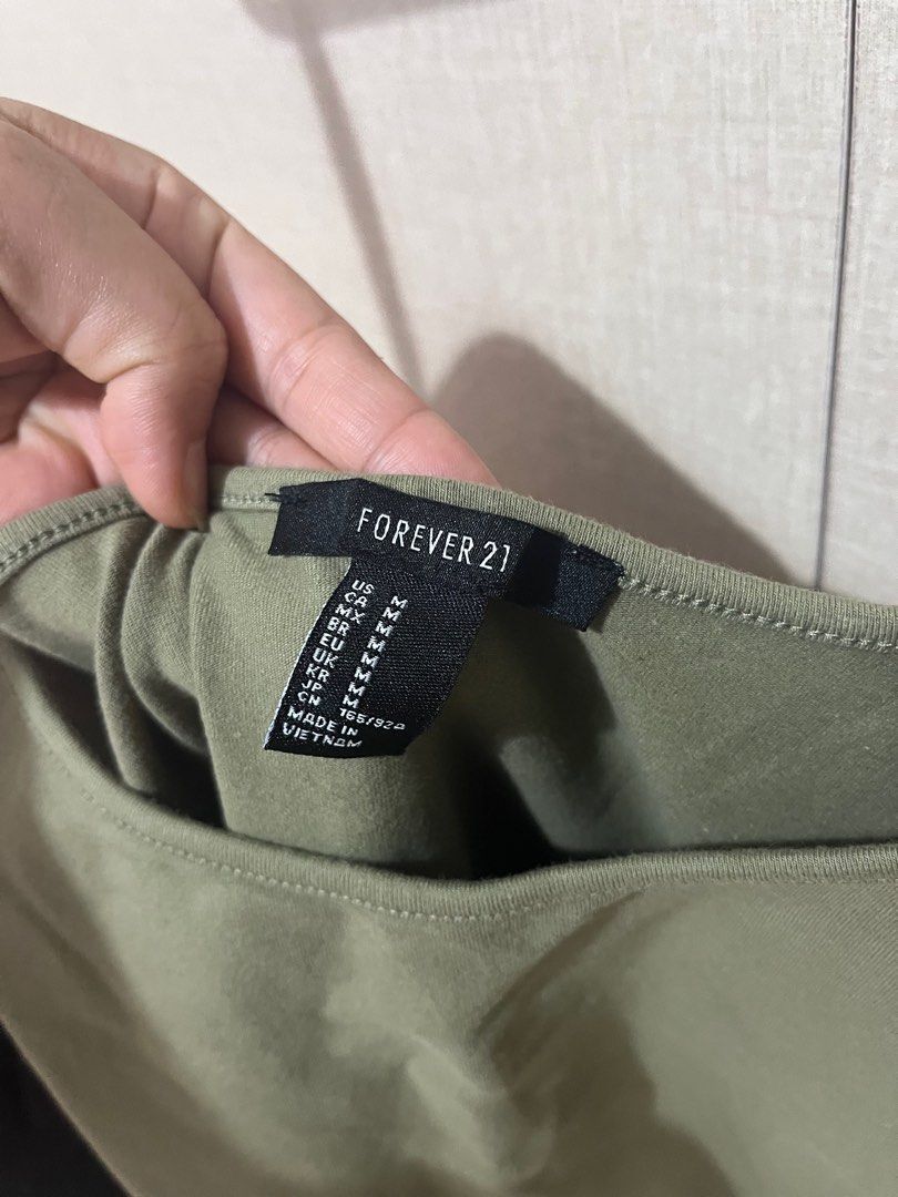 Brand New Forever21 Green Dress, Women's Fashion, Dresses & Sets, Dresses on Carousell
