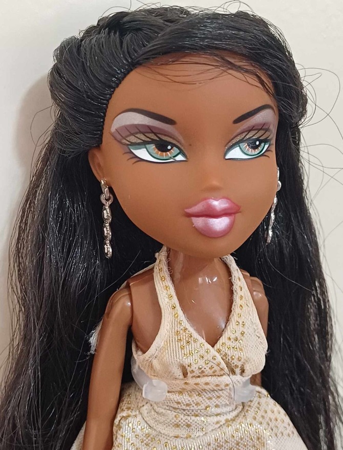 Bratz genie magic sasha w/ flaw , Hobbies & Toys, Toys & Games on Carousell