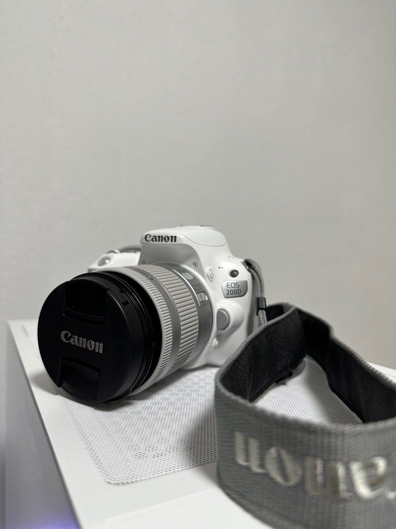 Canon EOS 200D DSLR in White, Photography, Cameras on Carousell