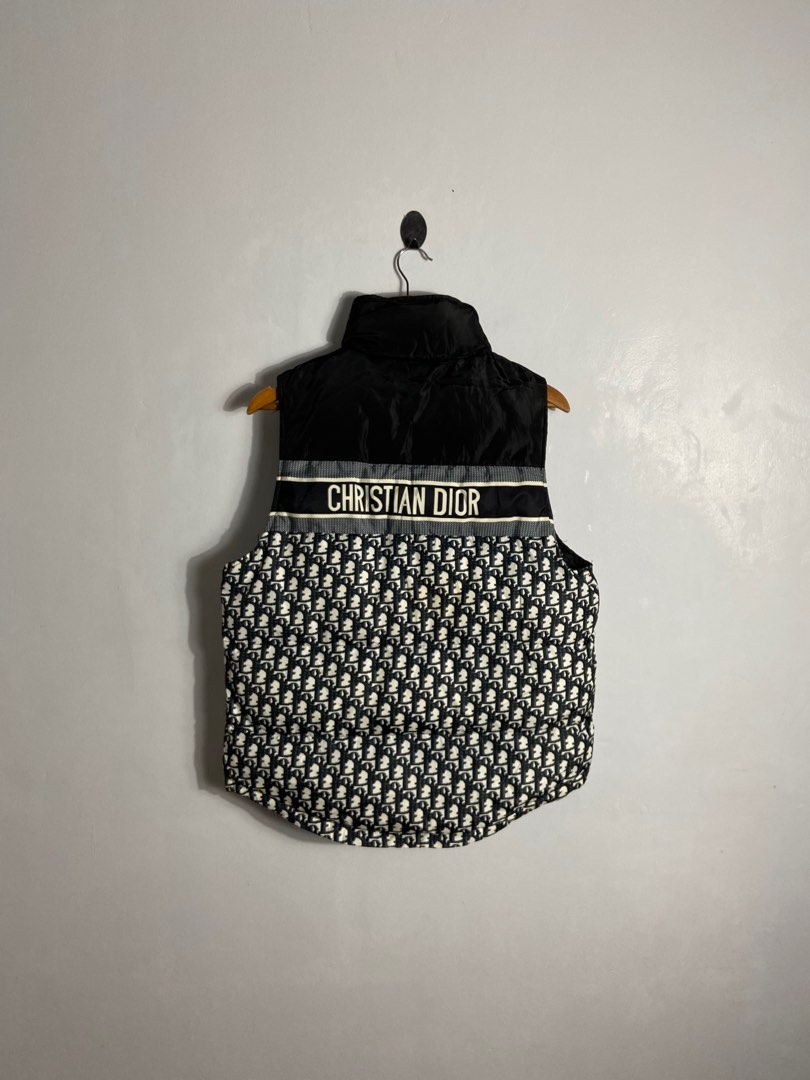 Christian Dior - Monogram Puffer Vest, Men's Fashion, Coats, Jackets ...