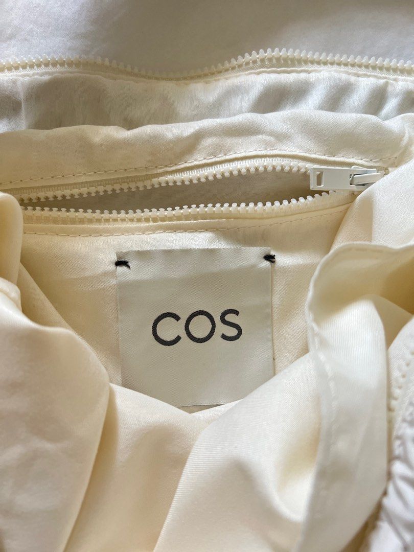 COS Jennie Puff Bag Cream across Body Bag Large, Women's Fashion, Bags & Wallets, Cross-body ...