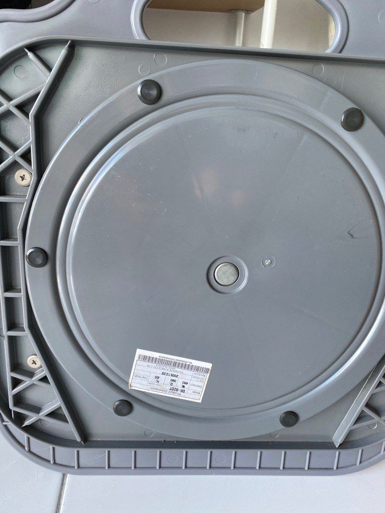 DBK Duo Rest rotating Chair, Furniture & Home Living, Furniture, Chairs ...