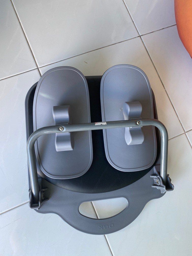 DBK Duo Rest rotating Chair, Furniture & Home Living, Furniture, Chairs ...