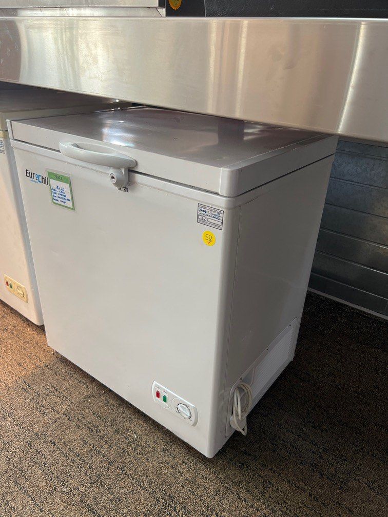 Eurochill very New Chest Freezer 2Ft, TV & Home Appliances, Kitchen ...