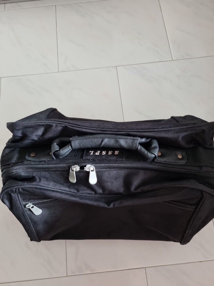 Foldable Hand Carry Travel Bag, Hobbies & Toys, Travel, Luggage on ...