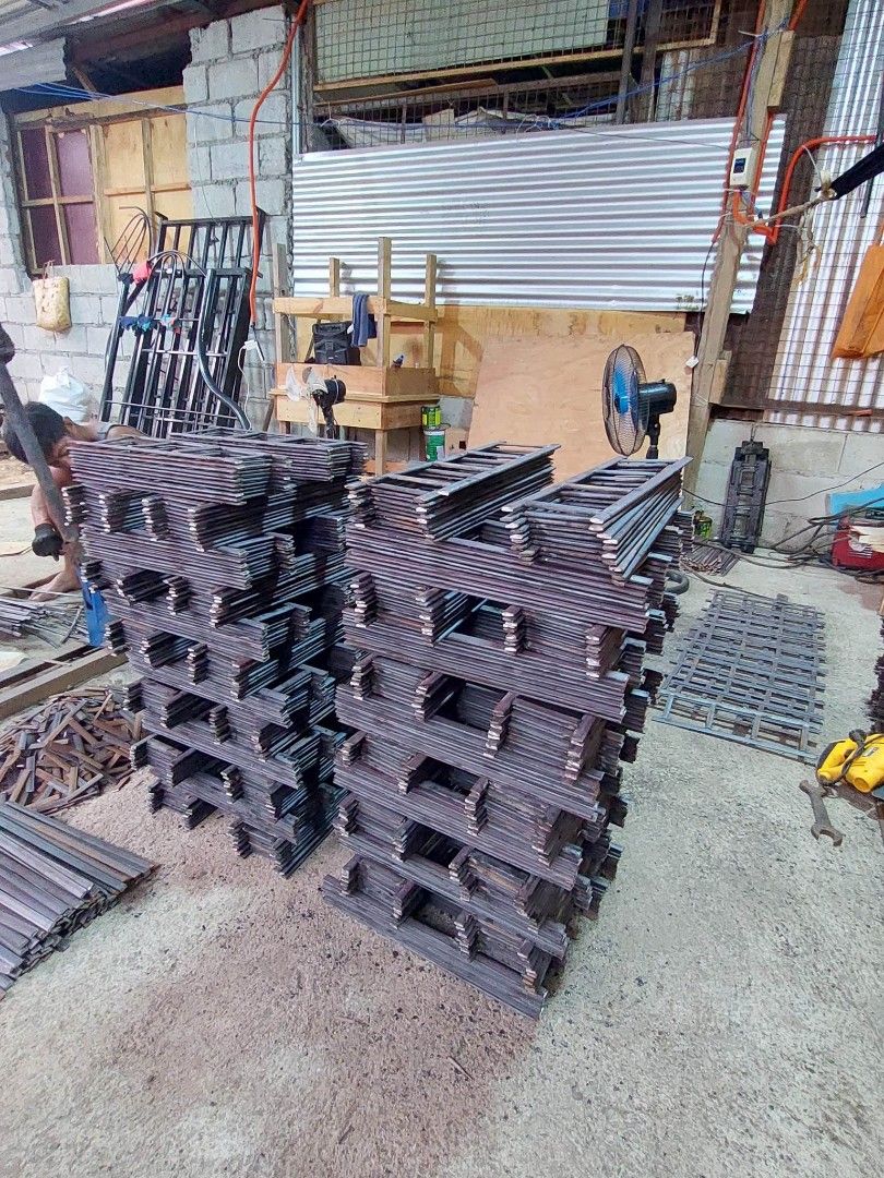 Heavy duty chb machine, Commercial & Industrial, Construction Tools ...