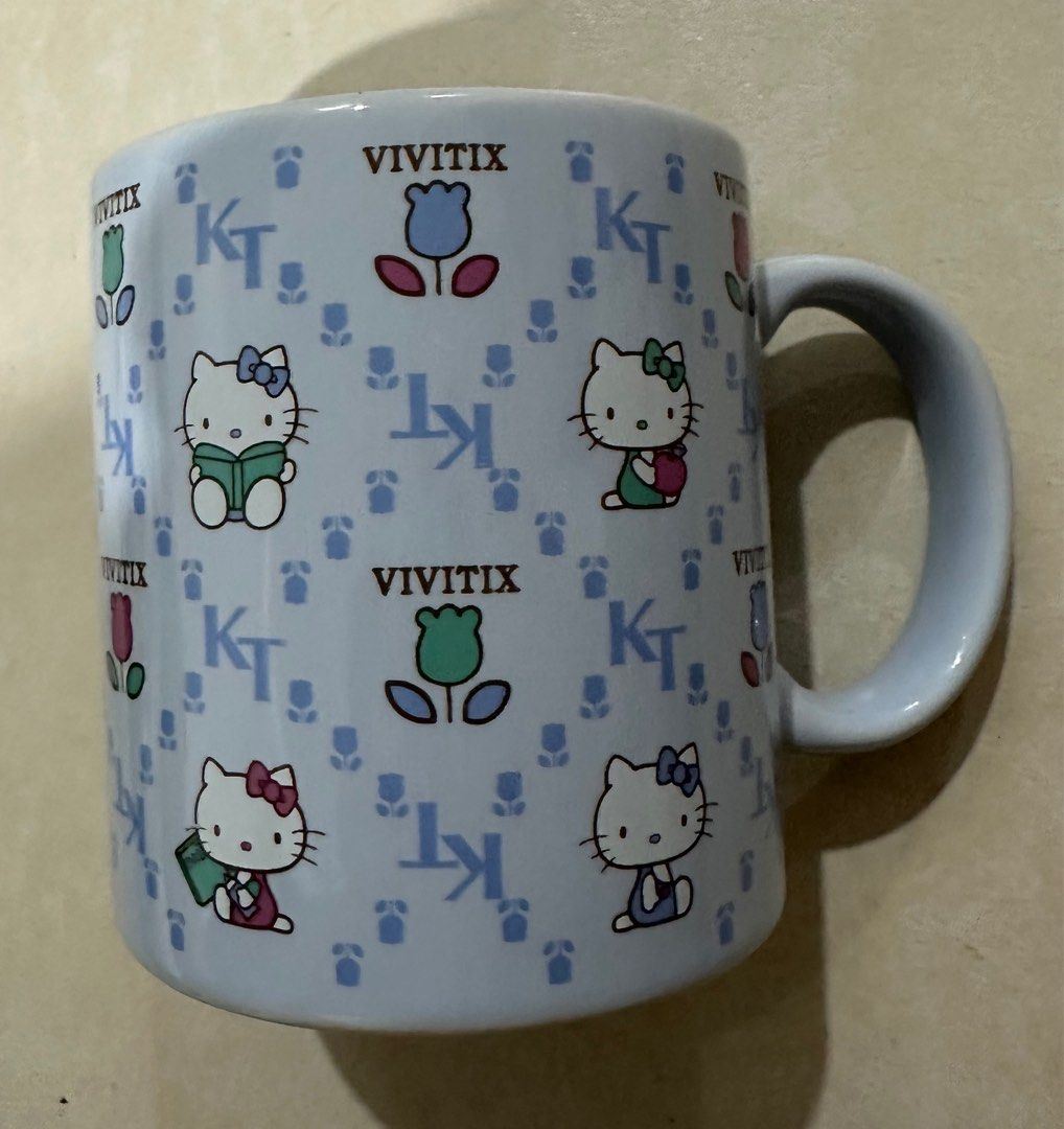 Hello kitty on Carousell