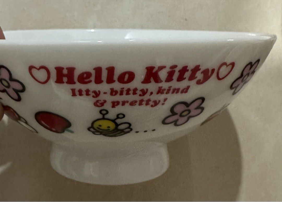 Hello kitty on Carousell