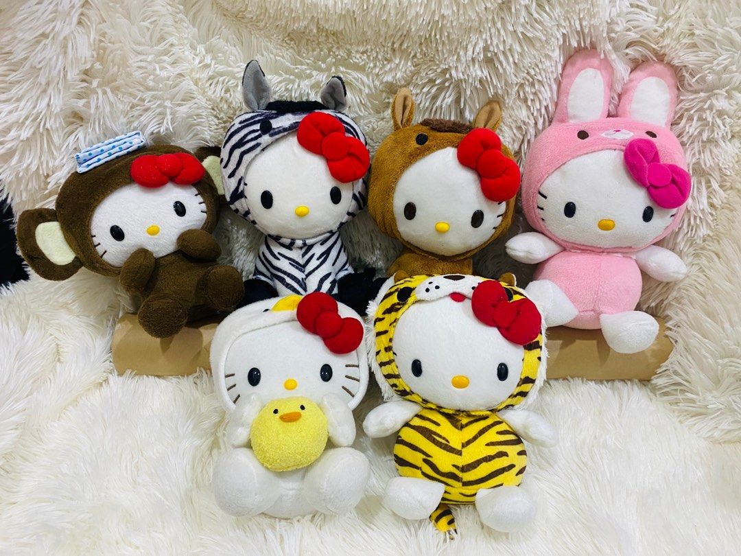 (Include pos) Hello Kitty Yakult Sanrio Set, Hobbies & Toys, Toys ...