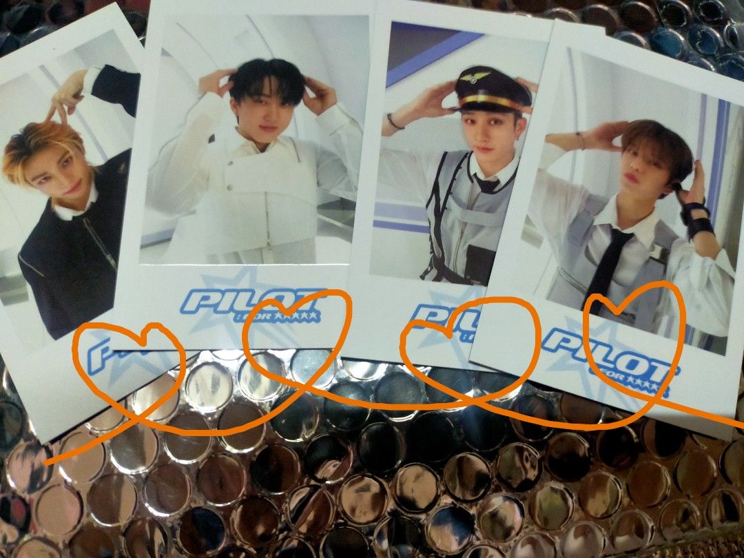 Interested check stray kids skz pilot offline pob, Hobbies & Toys ...