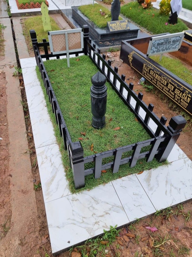 Kubur Dapur Dapur Berpagar Kayu, Lifestyle Services, Others on Carousell