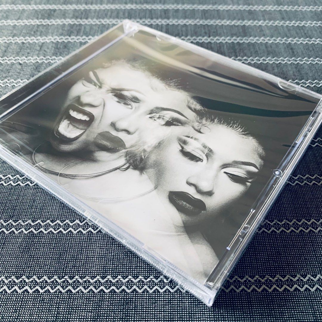 Megan Thee Stallion - Traumazine [Imported Edition] CD, Hobbies & Toys, Music & Media, CDs ...