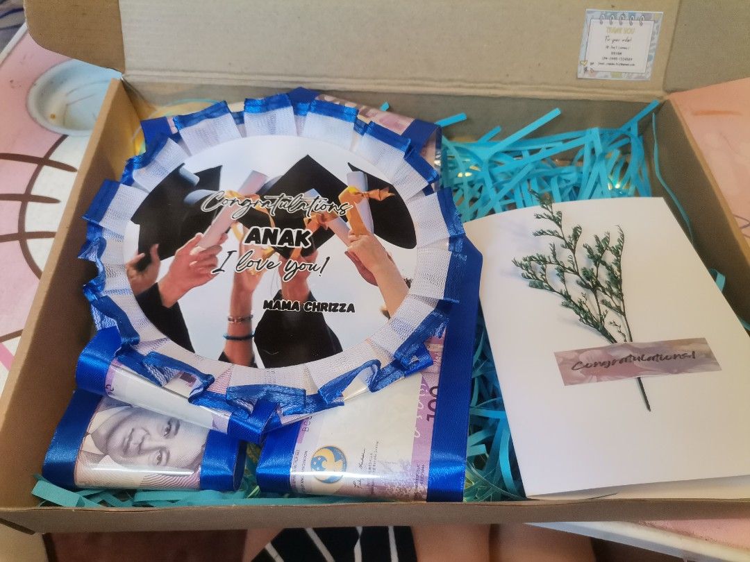 Money Garland for Graduation on Carousell