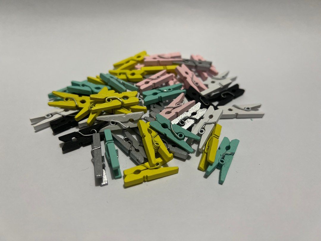 Multi Color Mini Wooden Clothes Peg 30mm x 3mm, Hobbies & Toys ...