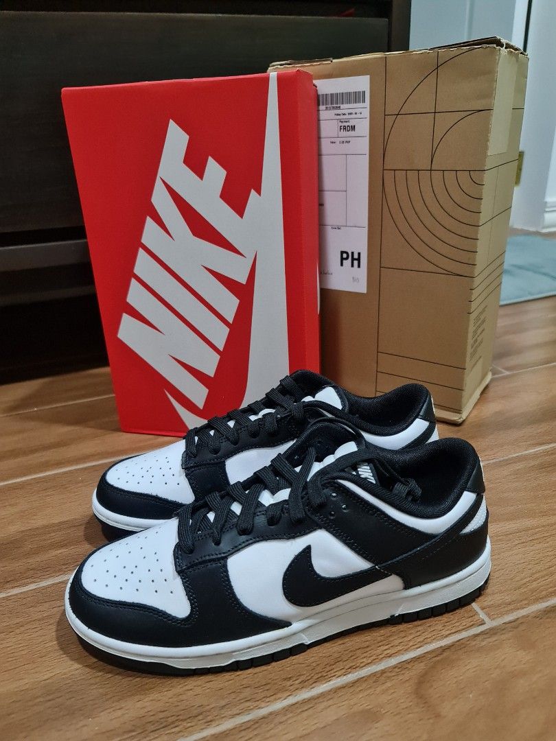 Nike Dunks Panda on Carousell