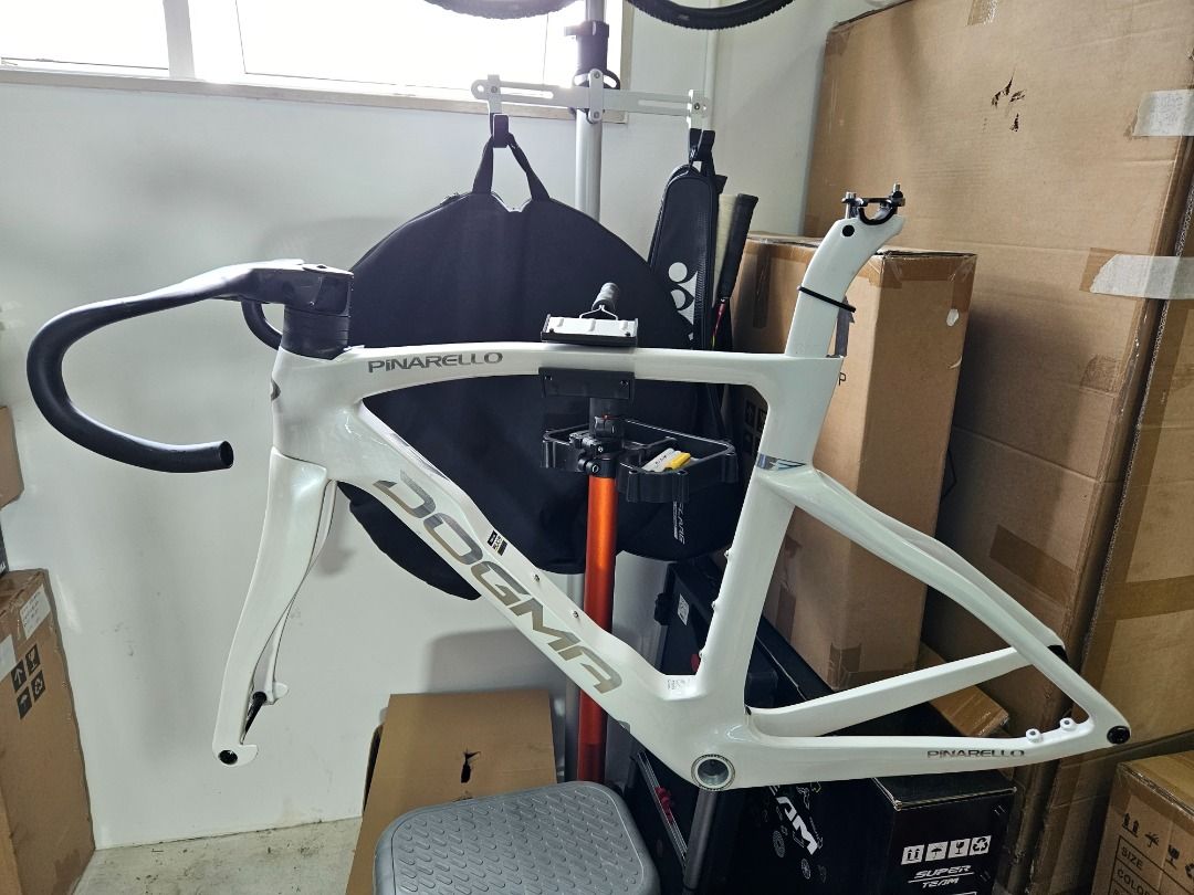 OEM Pinarello Dogma F Disc Frameset, Sports Equipment, Bicycles & Parts ...