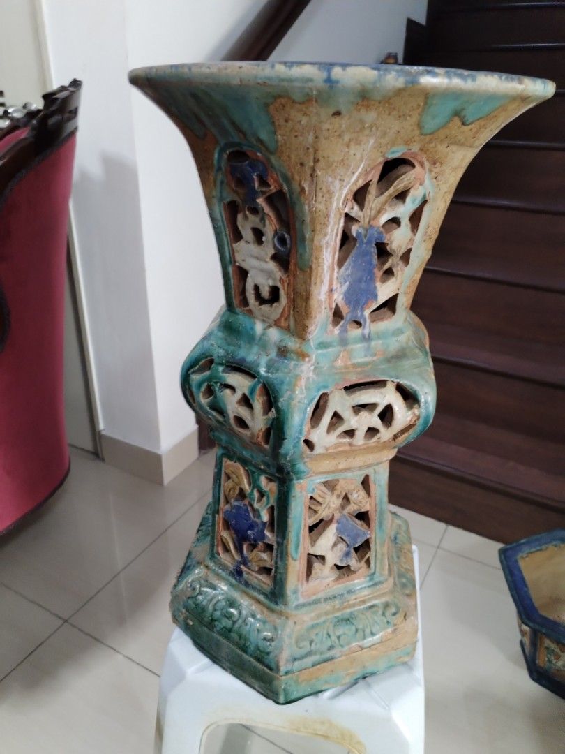 Old Chinese Shiwan, Hobbies & Toys, Collectibles & Memorabilia, Vintage ...