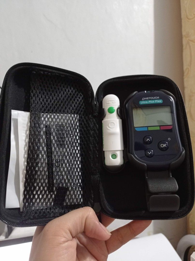REPRICED! ONETOUCH Ultra Plus Flex Glucometer and Lancing device ONLY ...