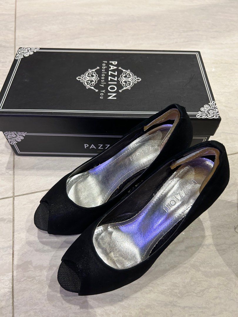 Pazzion black heels, Women's Fashion, Footwear, Heels on Carousell