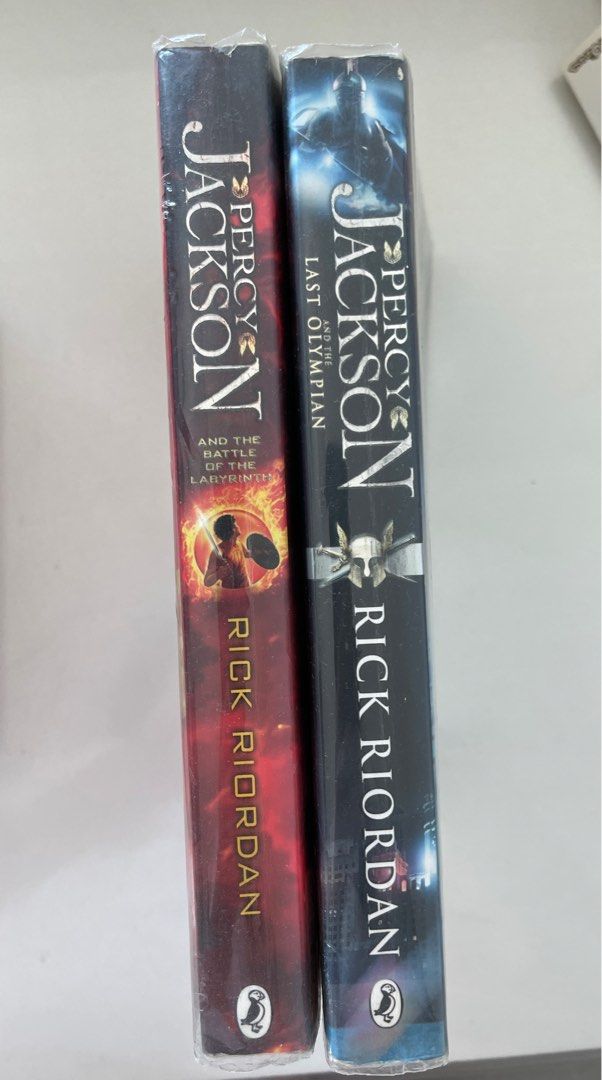 Percy Jackson (Book 4 & 5), 興趣及遊戲, 書本 & 文具, 小說 & 故事書 - Carousell