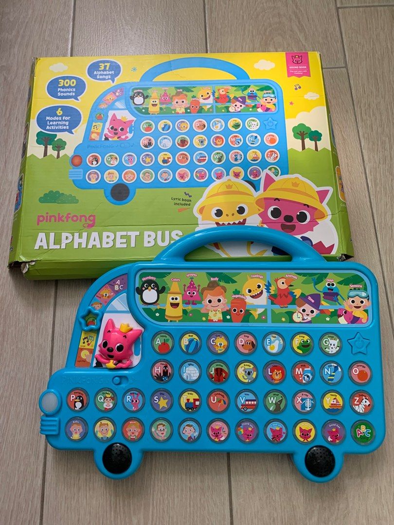 Pinkfong Alphabet Bus, 兒童＆孕婦用品, 嬰兒玩具 - Carousell