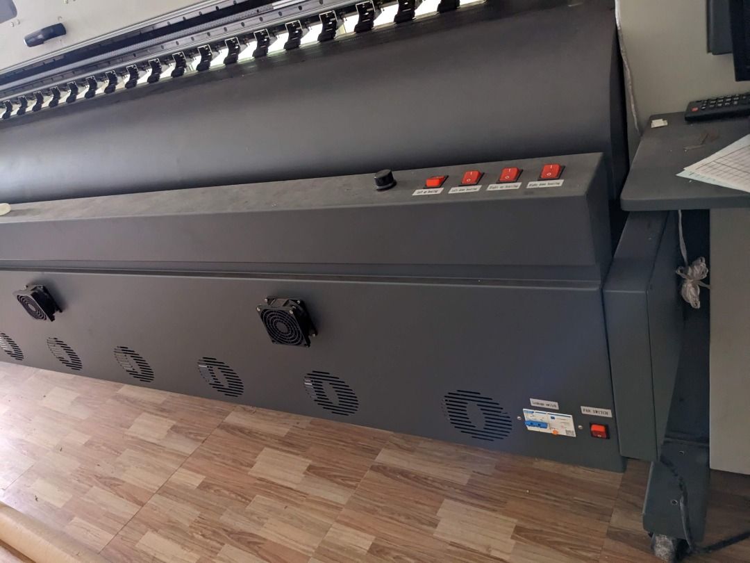 Plamac High Resolution Large Format Printer on Carousell