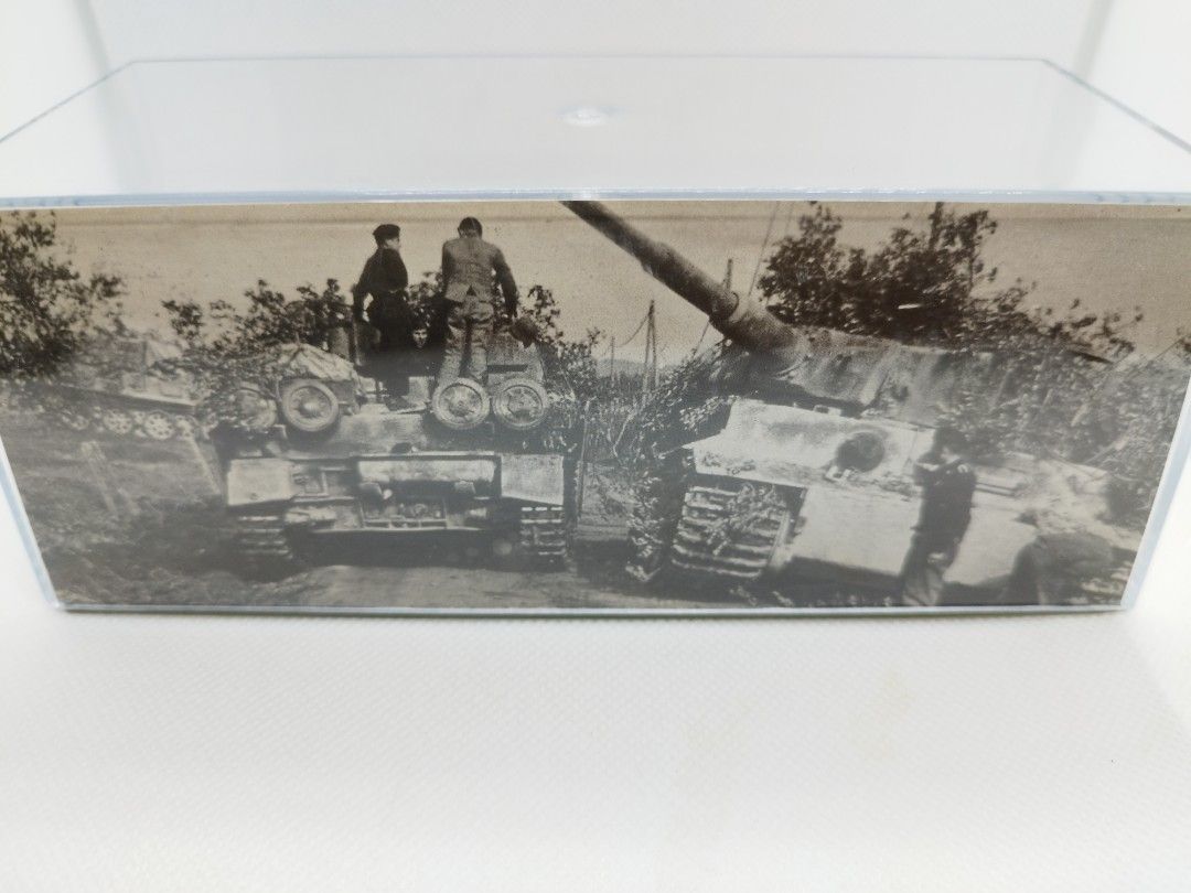 pz.kpfw VI Tiger ausf.e replica tank, Hobbies & Toys, Memorabilia ...
