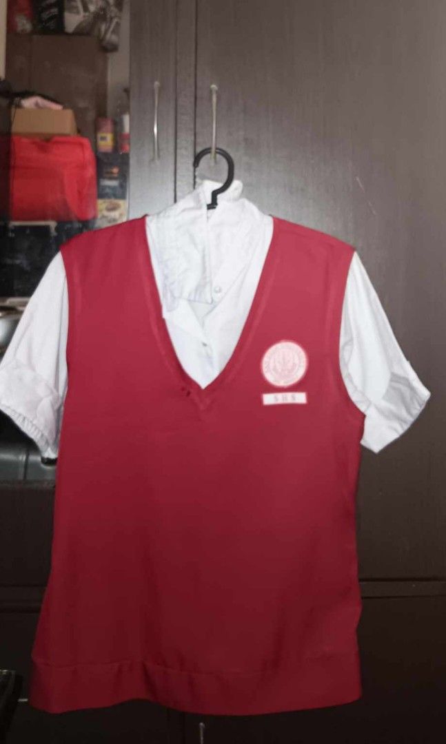 SAN BEDA UNIVERSITY-MANILA SHS UNIFORM: MEDIUM, Women's Fashion ...