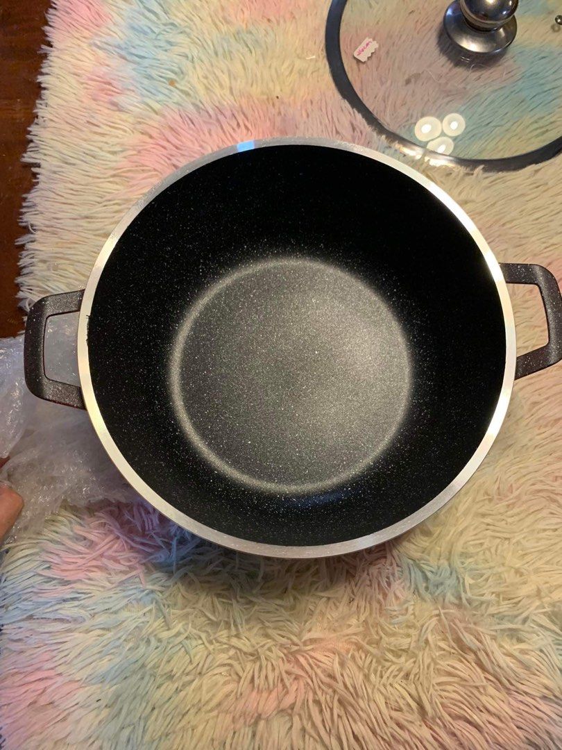 Seemann Cookware 26cm Pot 800 pesos, Furniture & Home Living ...