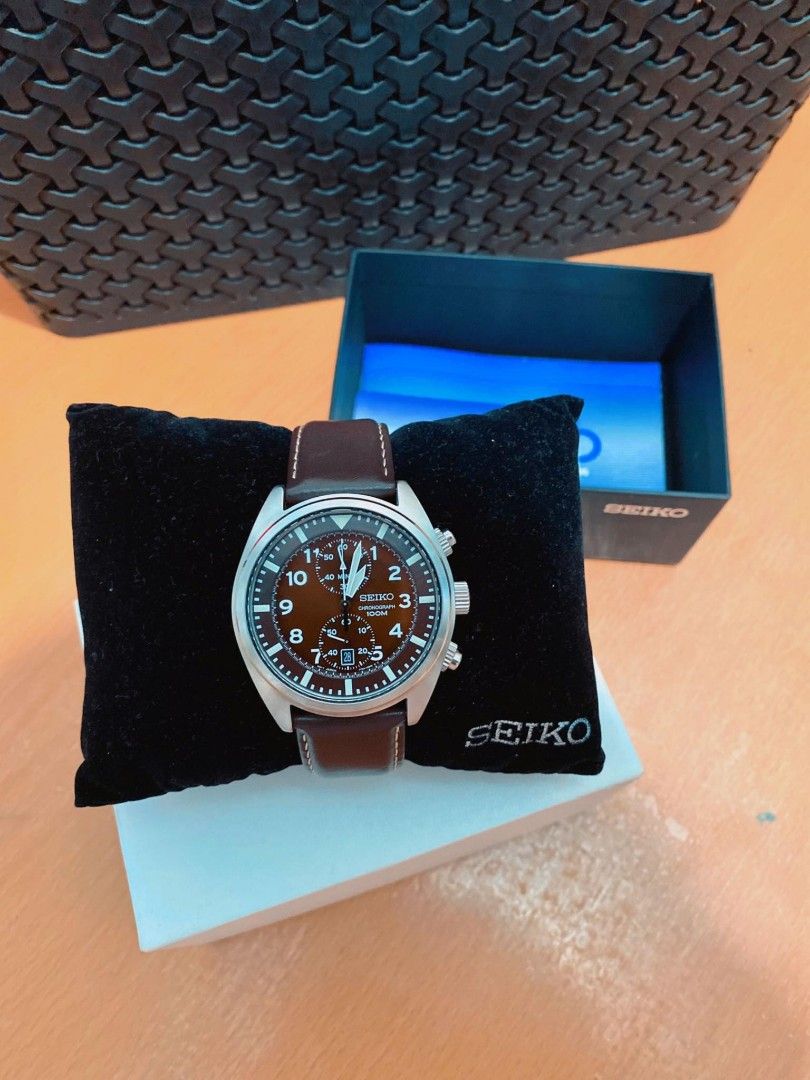 Seiko Brown Men's watch -SNN241, Luxury, Watches on Carousell